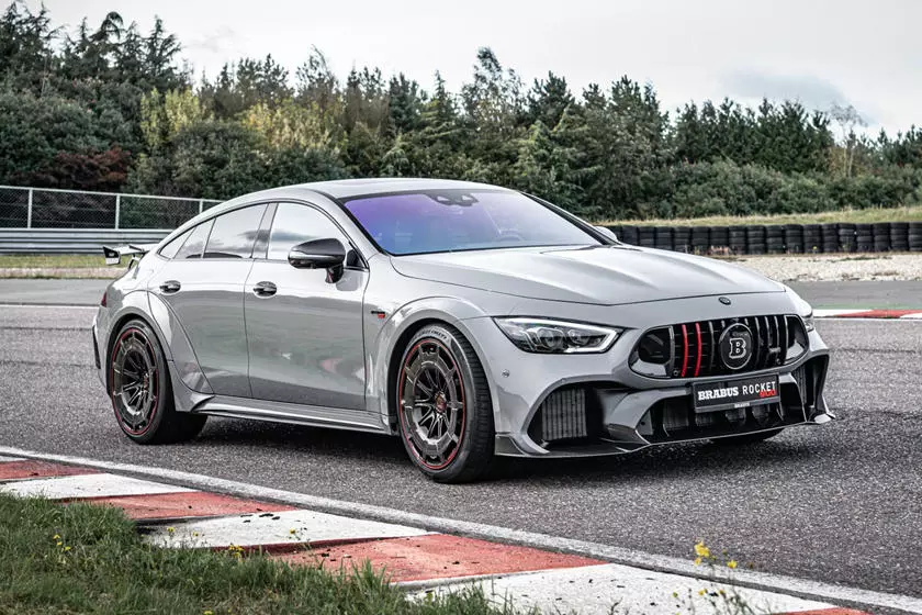 Brabus သည် Mercedes-AMG GT63 S အား 900-HP ဒုံးကျည်အဖြစ်သို့ ပြောင်းလဲပေးသည်။ 40797_4