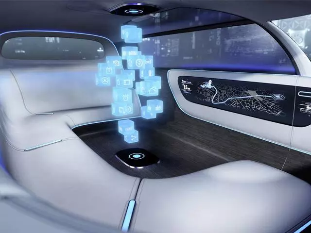 Ang Bagong Mercedes-Benz Autonomous Concept ay Ganap na Nakakabighani 40876_4