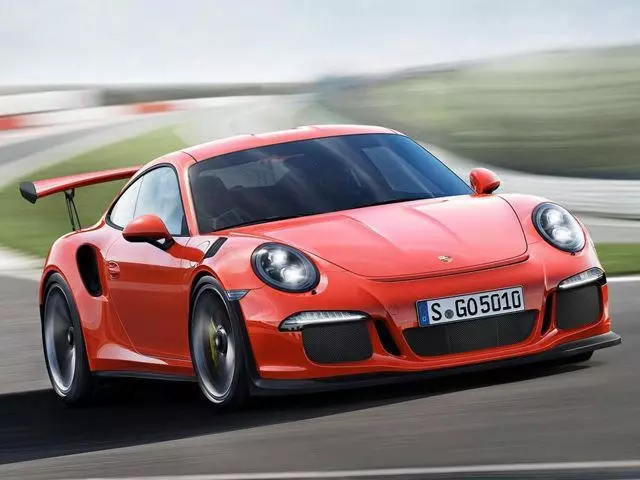 Porsche na-enyefe agha Horsepower na asọmpi ahụ? 41074_1