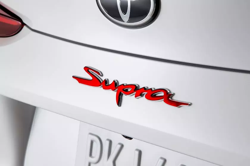Toyota Debuts The New Manual Transmission Supra 412603_15