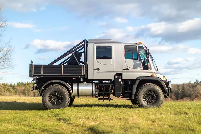 Ин Мерседес Unimog Амрико Нархи Девона дорад 41287_2