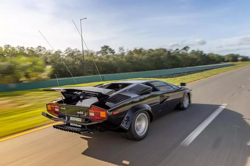 Registro nacional de vehículos históricos agrega Cannonball Run Countach a sus filas 41395_3