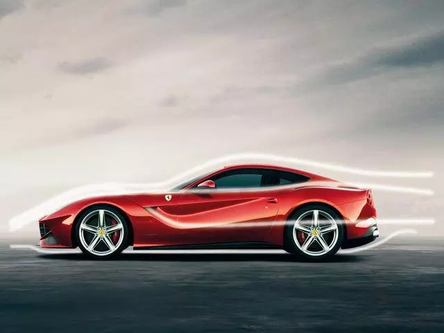 Ferrari F12 اسپيشل کي حتمي شڪل ڏئي رهي آهي ۽ اهو حيران ڪندڙ ٿيڻ وارو آهي 41420_2