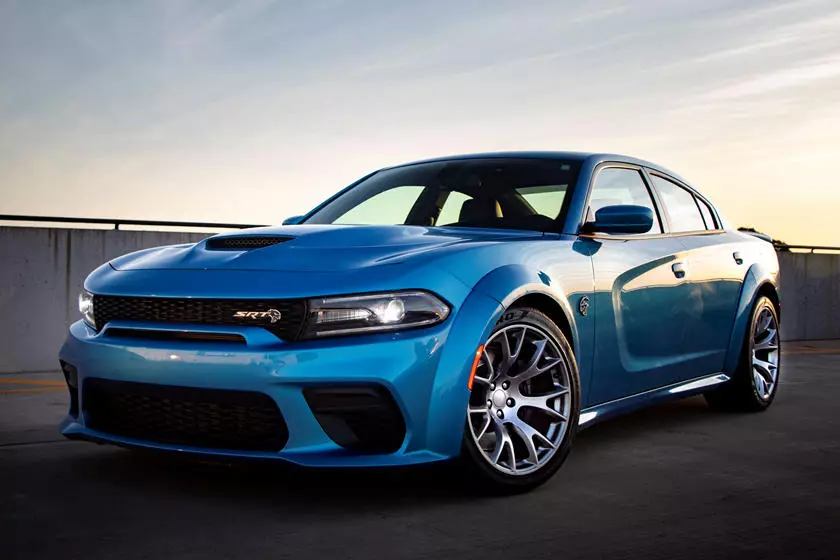 2020 Dodge Charger SRT Hellcat Pogled s prednje strane