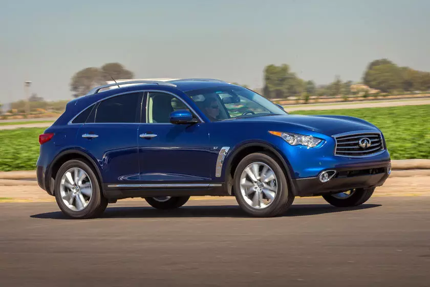 2014-2017 Infiniti QX70 Front View Gyrru