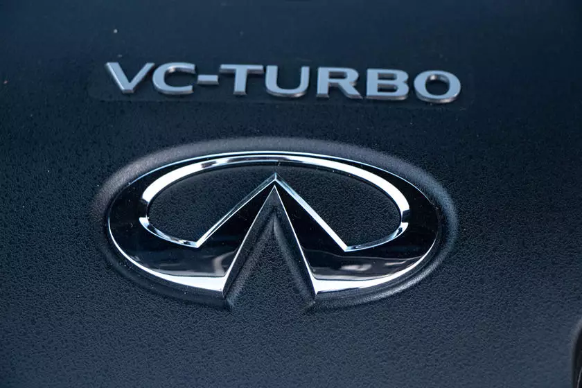 2019-2021 Infiniti QX50 Emblemo