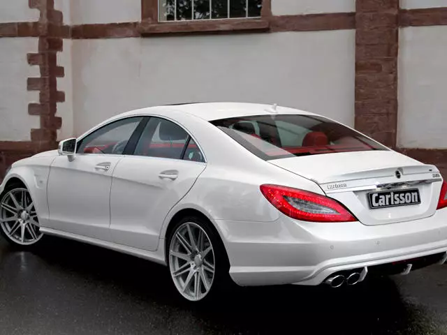 Carlsson Ṣiṣafihan Iduroṣinṣin Red ati White Mercedes Benz CK63 RS 41624_1