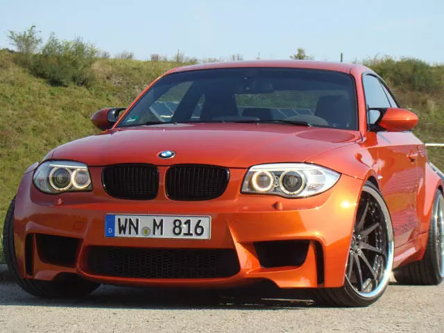 TVW ماشىنا لايىھىلىگەن BMW 1 يۈرۈشلۈك M Coupe 41733_1