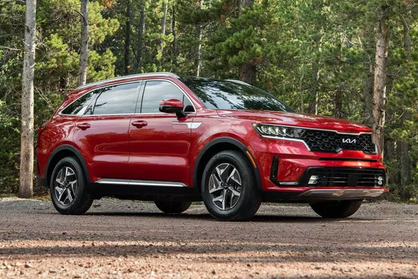 Прыбылі падрабязнасці аб Kia Sorento 2022 года і ёсць адно ключавое абнаўленне 41847_1