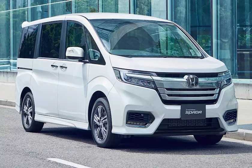 Honda අපිට නැති අලුත් වෑන් හෙළි කරයි 41851_3