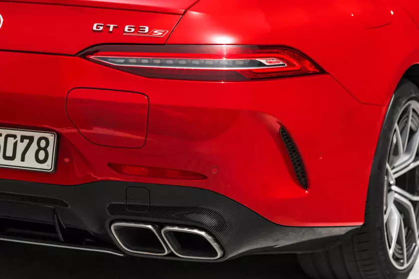 រថយន្ត Mercedes-AMG GT 63 S E ឆ្នាំ 2023 ដំណើរការដោយសេះ 843 គ្រឿង 41903_11