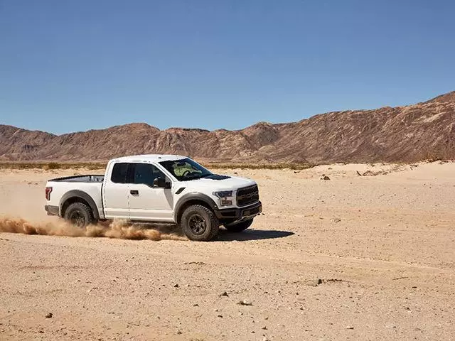 Шинэ Ford F-150 Raptor дээрх 