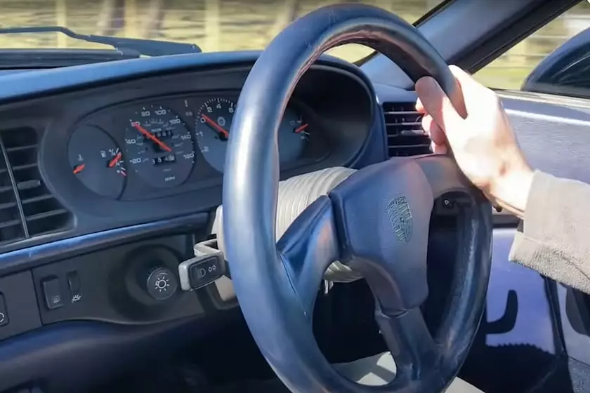 Γνωρίστε την Porsche 944 με δύναμη Tesla 4201_8