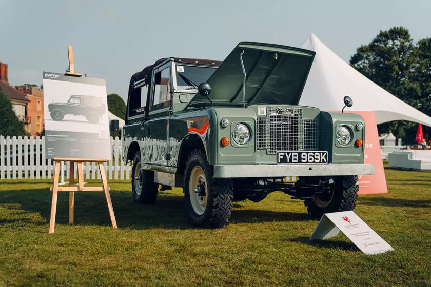 Classic Land Rover Series IIA Na-convert sa Luxury Electric Off-Roader 42069_14