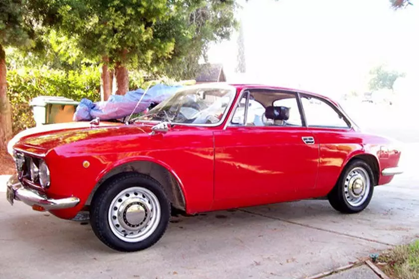 Alfa Romeo Povas Fine Revivigi La Ikonecan GTV-Nomon 42208_4