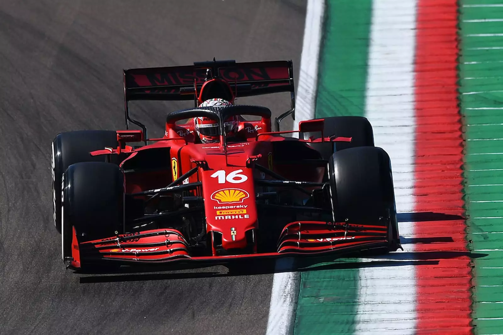 Ferrari D'Favoritten An Italien Dëse Weekend