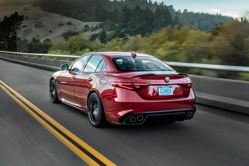 2017-2022 Alfa Romeo Giulia Quadrifoglio Ukushayela Kwangemuva