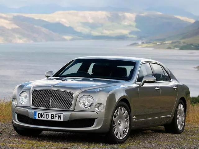 2011: un any rècord per a Rolls-Royce i un bon per a Bentley 42428_2