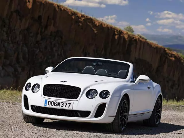 2011: Rolls-Royce үчүн рекорддук жыл жана Bentley үчүн жакшы жыл 42428_3