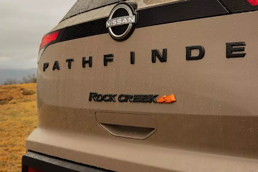 2023 Nissan Pathfinder Rock Creek ကို ကြမ်းတမ်းသော မိသားစု လမ်းကြမ်းသမားအဖြစ် ထုတ်ဖော်ပြသခဲ့သည်။ 42_8