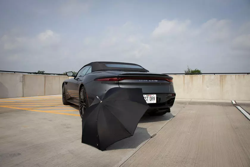 10 caractéristiques incontournables de l'Aston Martin DBS Superleggera Volante 4307_13