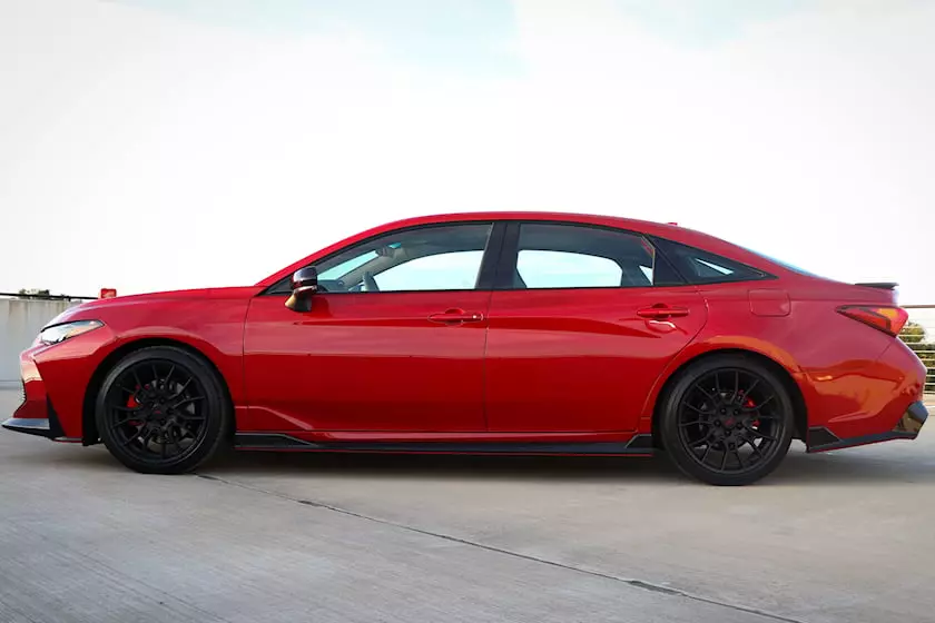 2020-2022 Toyota Avalon TRD Test Drive Side View