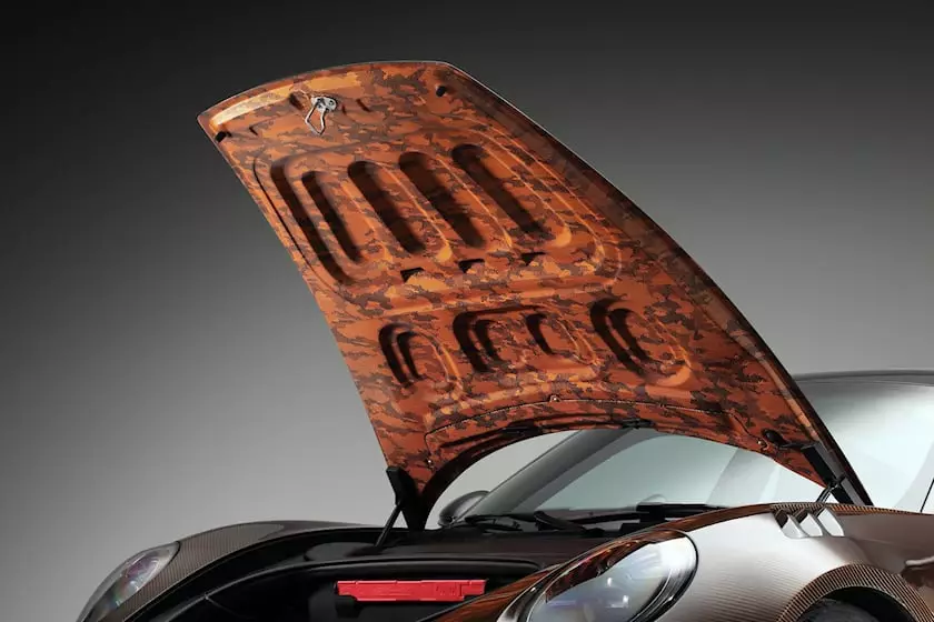 Porsche 911 Turbo S Katutup Karbon Coklat Katon Cukup Apik Kanggo Dipangan 43436_11