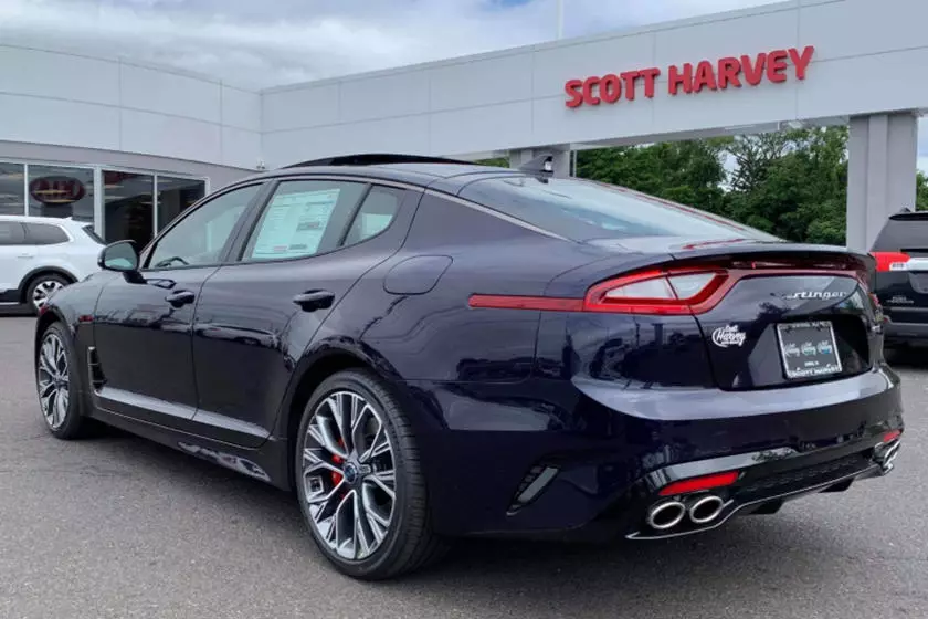 Kia Stinger GT Indigo Edition viene fornito con la modalità Drift 43658_2