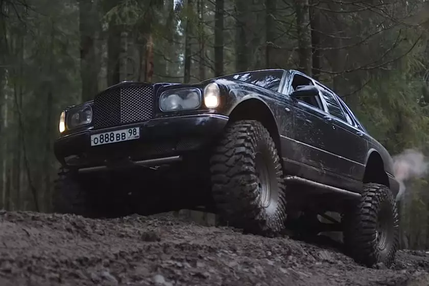 A Lexus V8-as 4x4-es Bentley Arnage készen áll a háborúra 43749_9