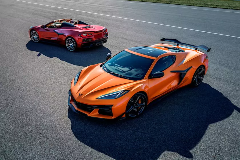 2023 Chevrolet Corvette Z06 Coupe Frontal Aspect