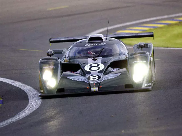 Bentley Şimdi LMP1 Aracını Düşünüyor 43815_1