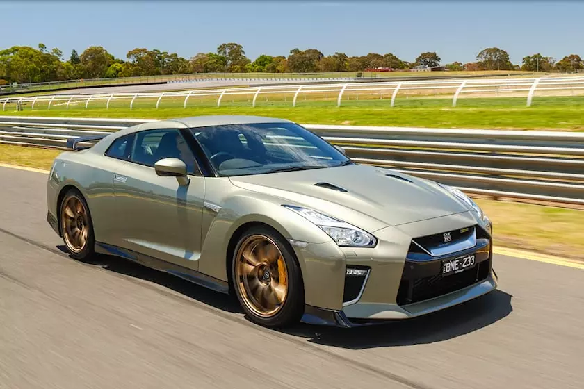 Nissan GT-R Yomaliza yaku Australia Ikhala Ndi Mapeto Osangalatsa 4385_2