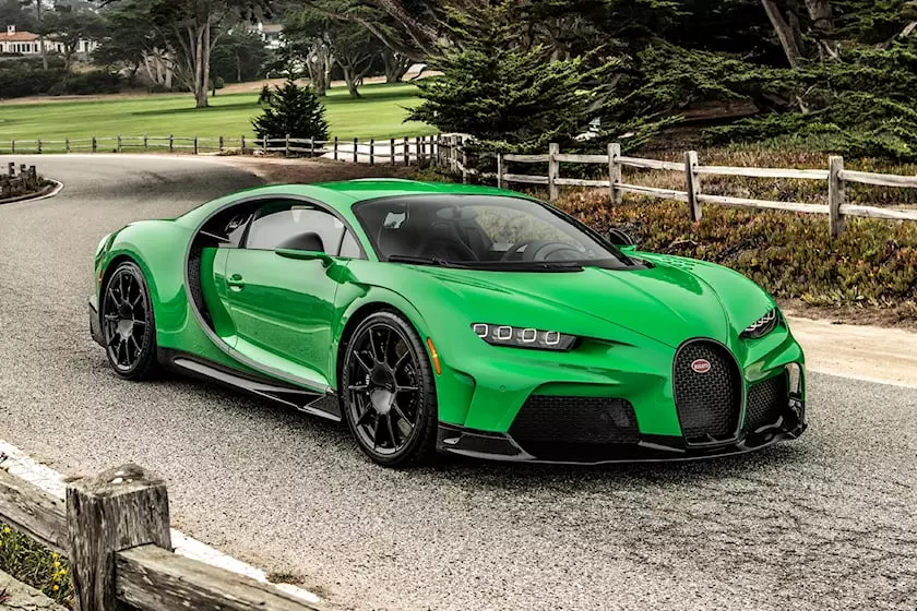 Bugatti Chiron Super Sport-en bidalketak neurrira egindako eraikuntza zoroarekin hasten dira 4389_10