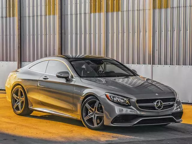 S-Class Coupe е готово да отиде топлес, но иска да се движи бавно 43913_5