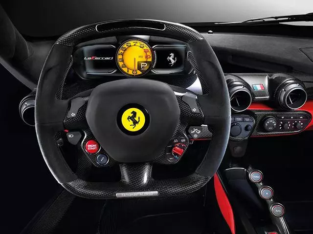 Бу Ferrari LaFerrari турында күпчелек белмәгән әйберләр 43966_5