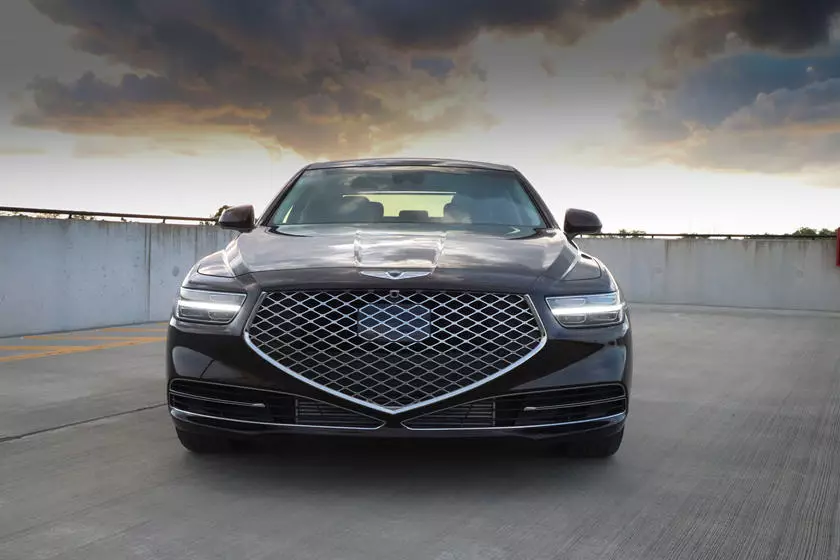 2020-2022 Genesis G90 Front View