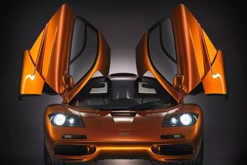 Šis itin retas McLaren F1 vyksta į JK restauruoti. 4396_9