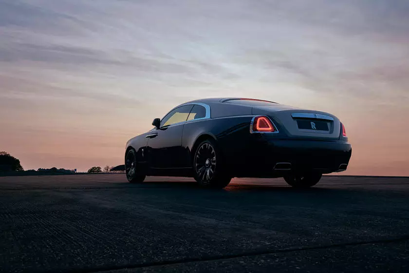 Va ye Rolls Royce Secret To Building Limited Edition Cars 43978_4