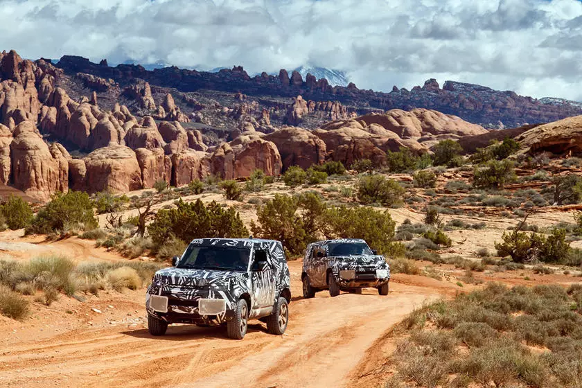 Land Rover ຈະໃຫ້ຄຸນສົມບັດພິເສດຂອງ Defender ປີ 2020 ສໍາລັບຈີນ 44016_5