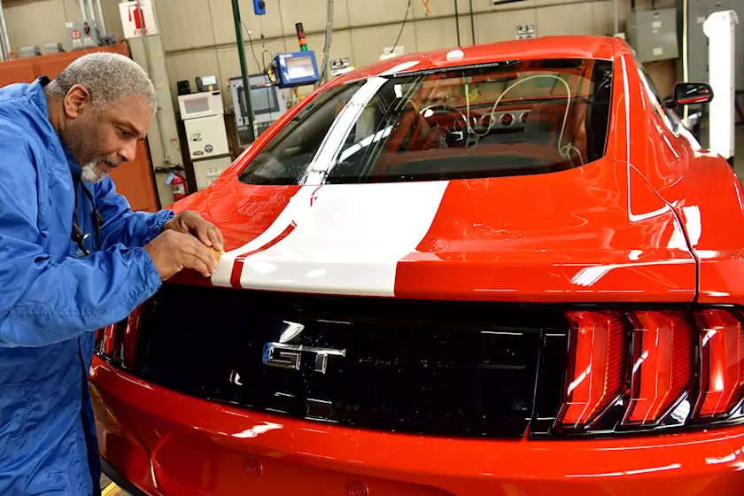 Il-Produzzjoni tal-Ford Mustang itħan għal darb'oħra 440880_3