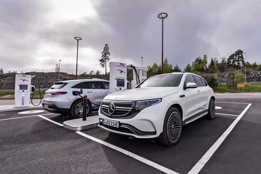 2020 Mercedes-Benz EQC First Drive Review: Bright Spark 441170_34