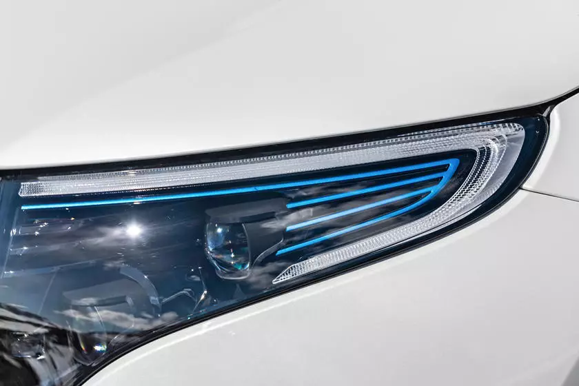 Đánh giá ổ đĩa đầu tiên Mercedes-Benz EQC 2020: Tia lửa sáng 441170_41