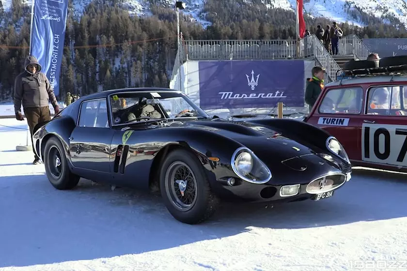 Féach ar Million Dollar Classics Go Drifting On Ice 4415_3