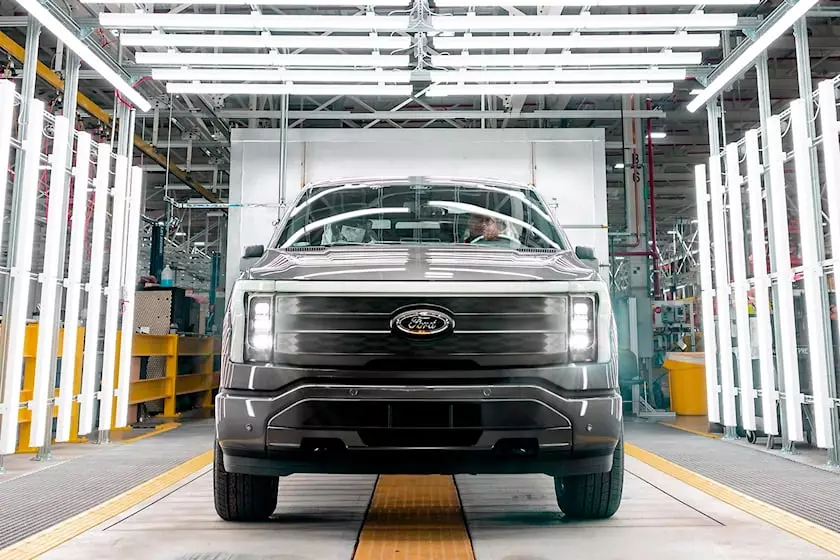 Ford is dit jaar al maar liefst $ 3,1 miljard gedaald 441611_3