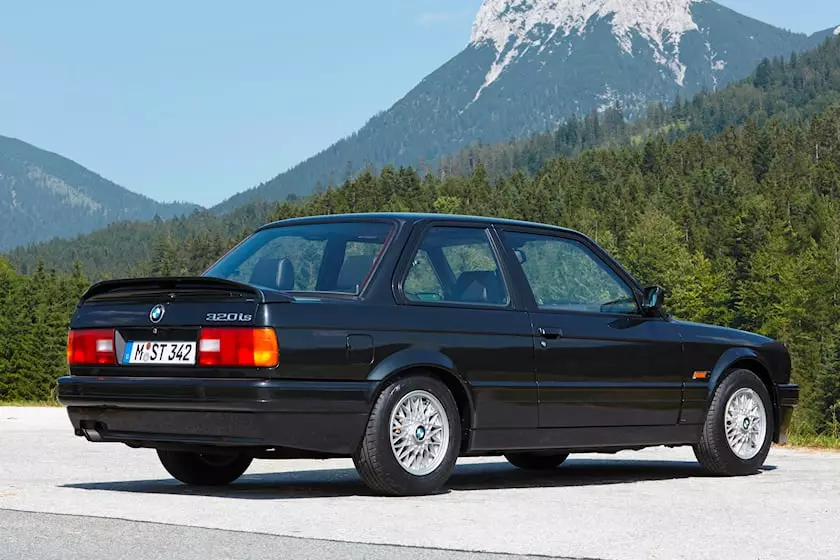 Ranking Txhua BMW 3 Series Tiam Los Ntawm Qhov Zoo Tshaj Plaws 4417_11