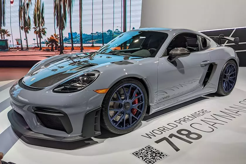 2022 Porsche Cayman GT4 RS bịarutere dị ka Cayman kachasị oke mgbe ọ bụla 44827_1