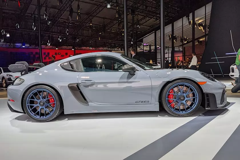 2022 Porsche Cayman GT4 RS bịarutere dị ka Cayman kachasị oke mgbe ọ bụla 44827_4