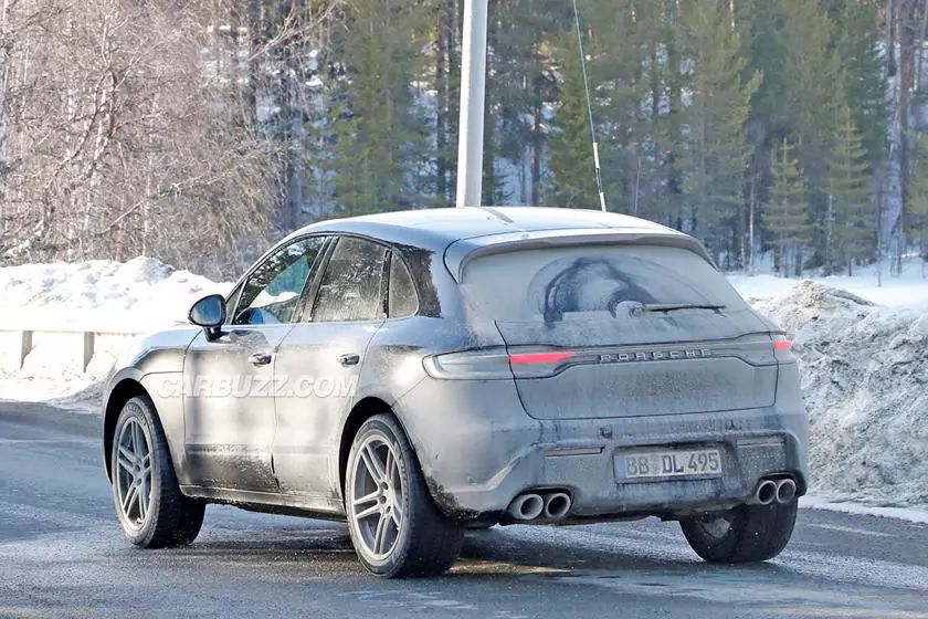 Porsche Macan Turbo өлдү 45048_7