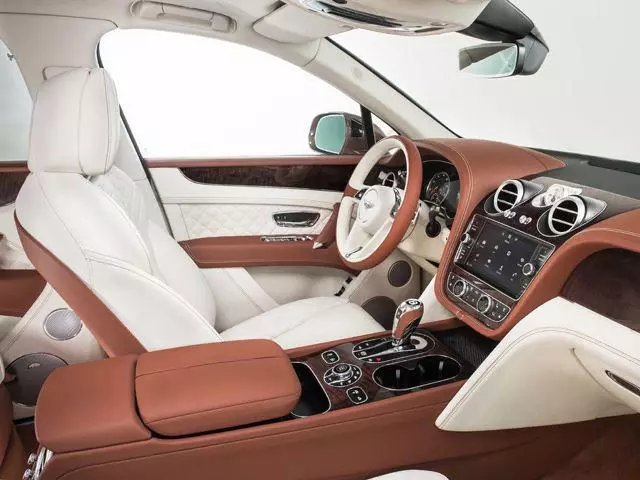 Eyi Ni Bii Bentley ṣe gbero Lati Gba Awọn ọkọ ayọkẹlẹ Diẹ sii Lori Ọna naa 45209_3