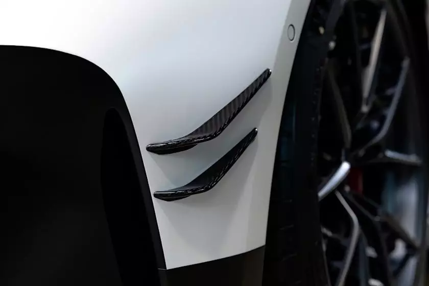 Η BMW M4 με ανταλλακτικά M Performance μοιάζει με υποβάθμιση 45416_8